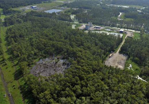 WOUNDED BIRD: SINKHOLE, SALT CAVERN, BUTANE UNDER PRESSURE